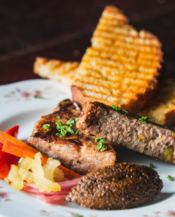 Menus, Hours, and Prices - Oh My! Restaurants Around San Diego Comic ...