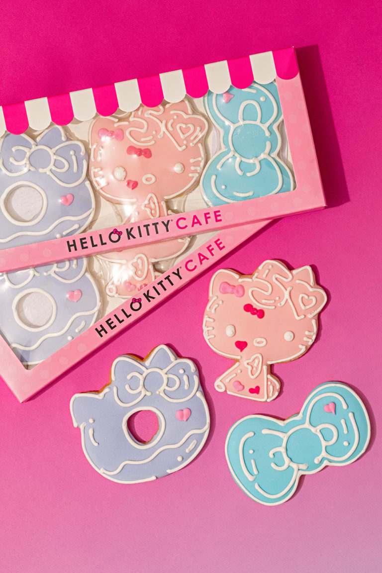 Hello Kitty Café Truck Celebrates 50th Anniversary with Sweet Treats ...
