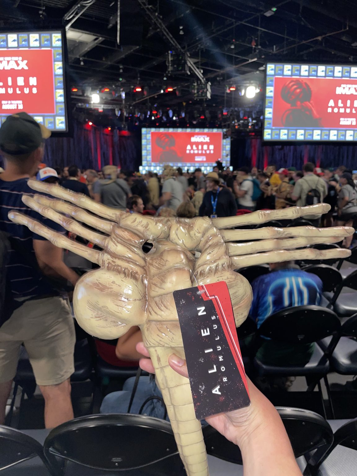 San Diego Comic-Con 2025 Panel Swag and Giveaways Schedule and Guide ...